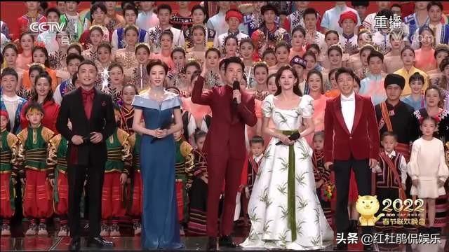 CCTV Lantern Festival host lineup, Ma Fanshu and Li Sisi compare with ...
