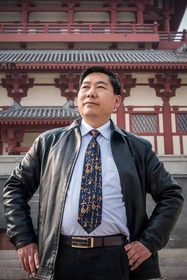 Yang Jianjun - Archives of Famous Chinese Artists - iMedia