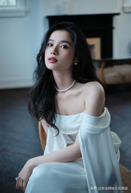 In order to meet Zhang Jingyi, the fans applied for the security guard ...