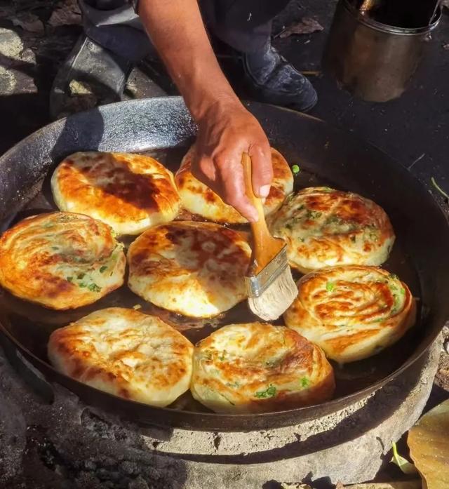 What to eat in Yunnan? Meet Yourself - Dali! The first snack! - iMedia