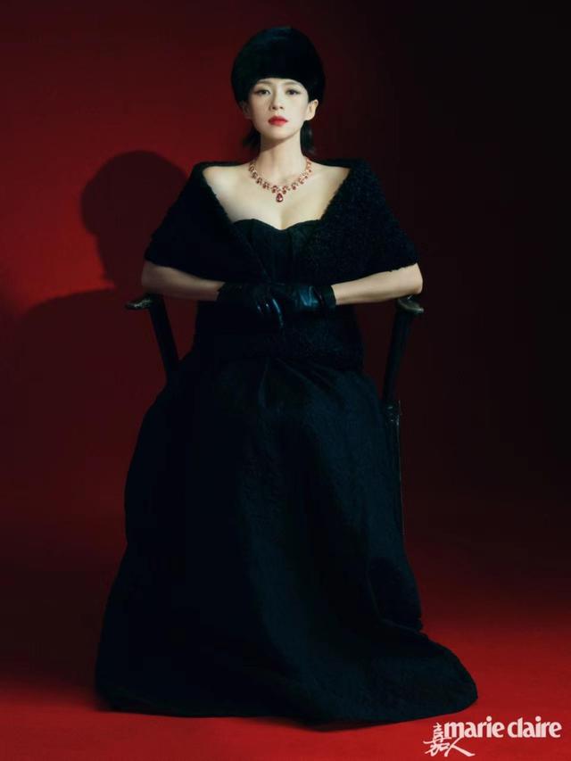 Zhang Ziyi is the winner of nine gold medals!Whole body high-definition ...