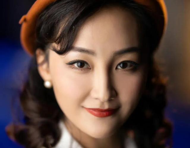 Actor Xin Yue: Married to Yu Zhen, who is 13 years older, and has three ...