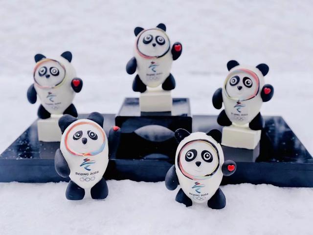 Olympic "top stream" Bing Dundun saves the Metaverse? - iMedia