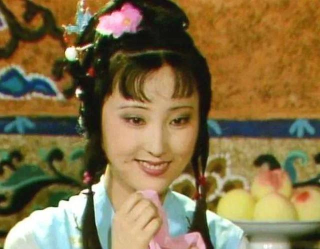 In A Dream of Red Mansions, Lin Daiyu, who is loved by thousands of ...