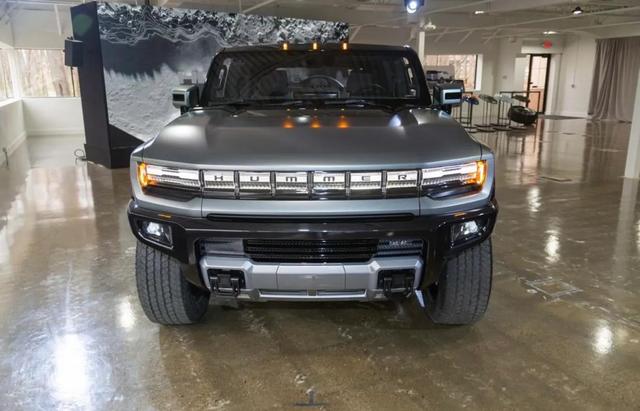 Hardcore off-road ceiling - Hummer EV SUV hummer EV - iMedia