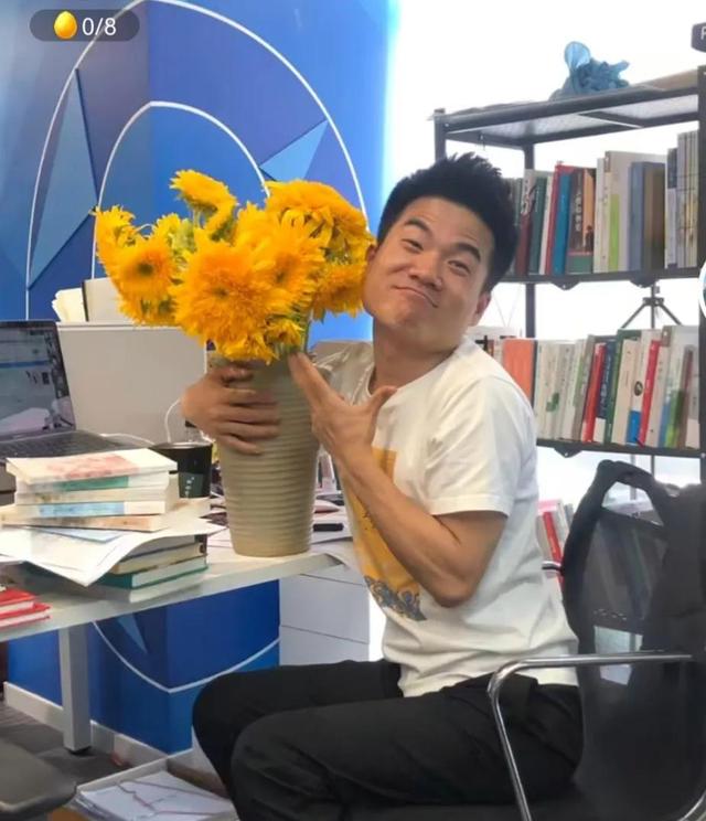 Dong Yuhui, who has been out of the circle for more than 5 months, is ...