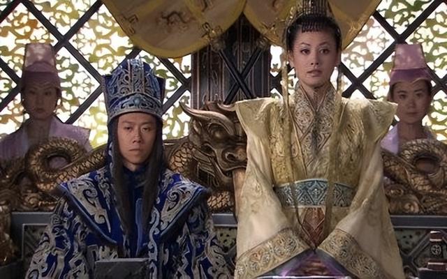 Tuoba Hong, Emperor Xiaowen of the Northern Wei Dynasty, loved his aunt, Queen Feng Run, and ...