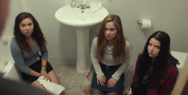 3 girls were kidnapped by strong men, imprisoned in the basement ...