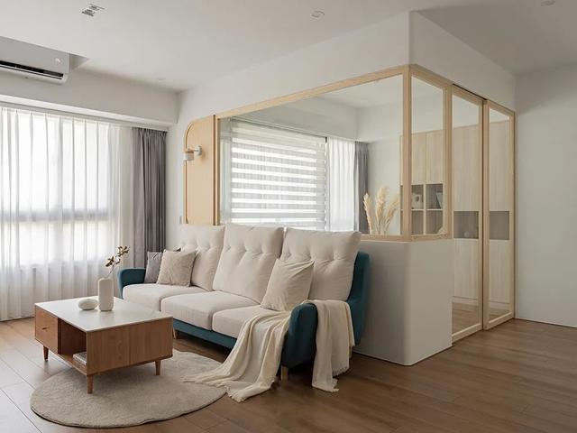 "Decoration Design" The design of the independent porch makes life full ...