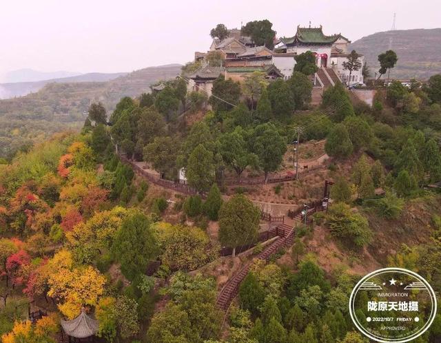 Two Mountains and One Lake Ancient Hebei Land Unfolds Tianmen - iMedia