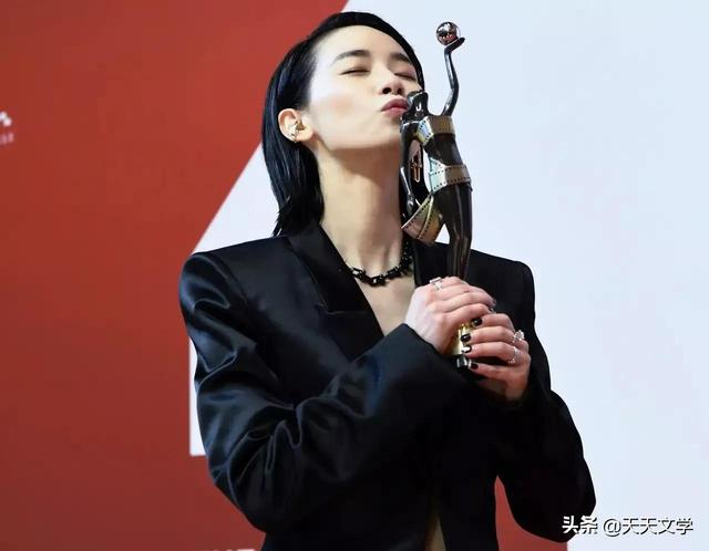 After Liu Yase won the movie: 18 years of ups and downs finally became ...