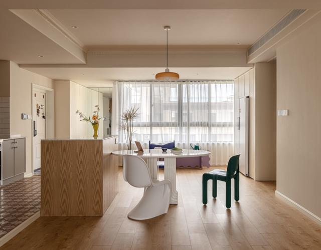 This is what a hardcover room should look like!128 square meters, the ...