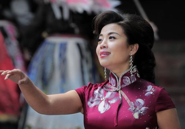 Singer Zhang Ye broke up with Zhang Xing for 25 years: she is still ...