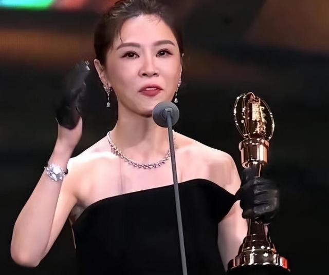 After the Golden Bell Award Xie Yingxuan was sealed, Lin Xinru lost ...