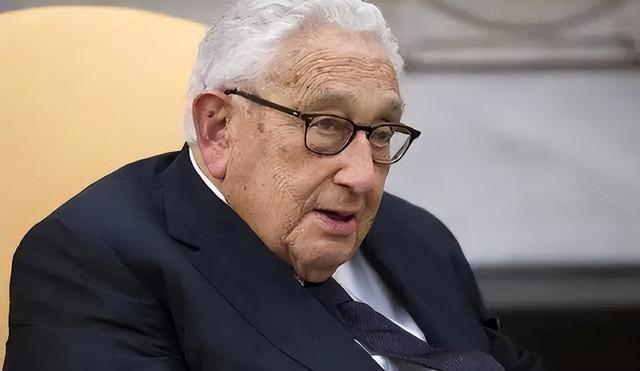Kissinger: The United States has destroyed 4 "world's second children ...