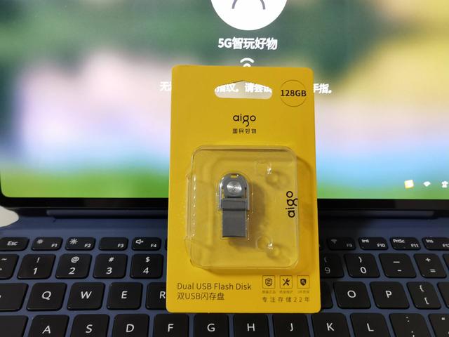 aigo U358 mobile phone U disk, C+A dual-port design, universal artifact for computer, mobile ...