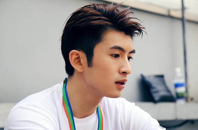 Zhang Yunlong promised his mother: I will get married and have a child ...