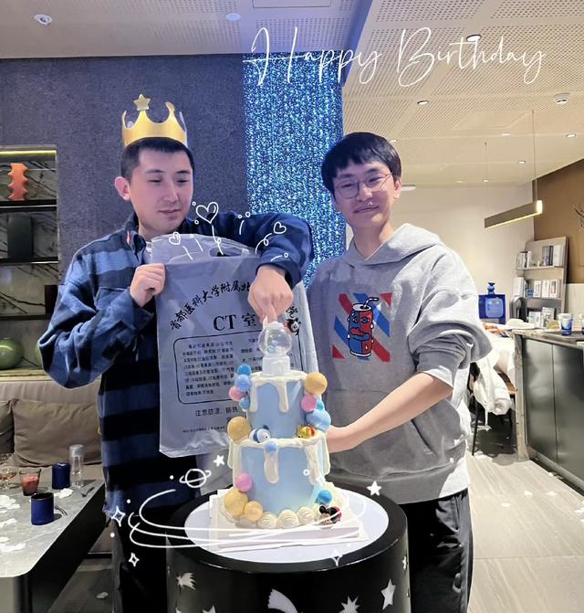 Just the first anniversary of the partnership, Shang Jiuxi and Guo Xiaohan ushered in a special ...