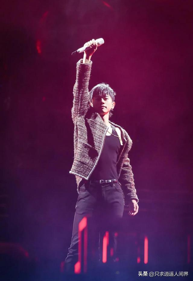 Zhang Jie's "Guardian" debut, the warm memory of Wuhan people - iMedia