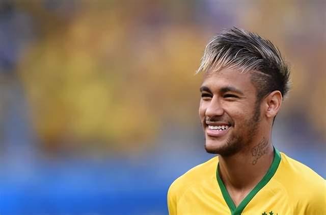 Fueling the 5-star Brazil team with TCL V8G - iMedia