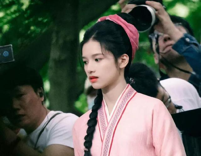 "Xi Hua Zhi" Zhang Jingyi Hu Yitian Reuters is here, is it the Hua Zhi ...