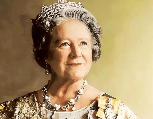 Hitler said she was the most dangerous woman, historians praised her as ...