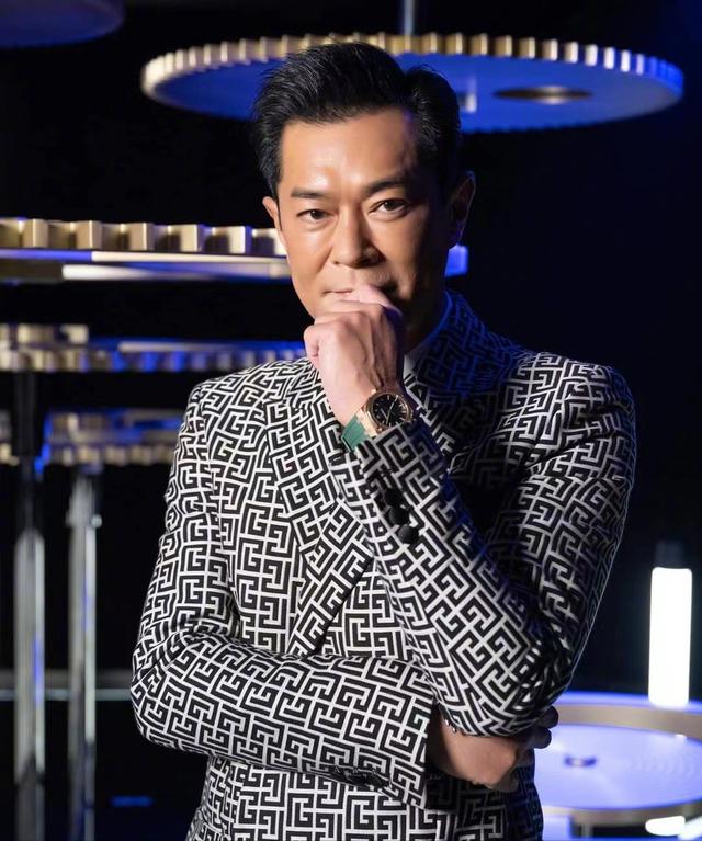 Gu Tianle celebrated his 52nd birthday, and friends such as Fang ...