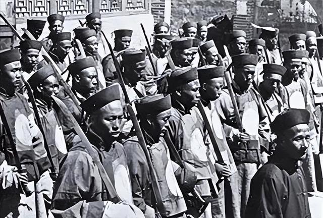 When the Qing Dynasty fell, where did the remaining tens of thousands ...