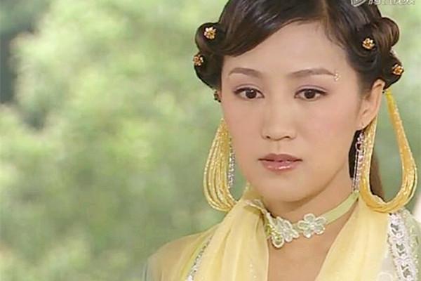 Bao Lei: A lucky woman who relied on long legs to gain love - iMedia