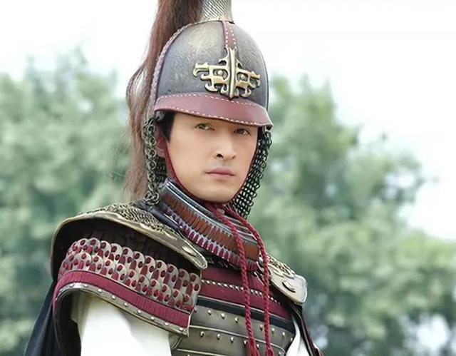 Chen Qingzhi, a famous general in white robe, existed like a god in the ...