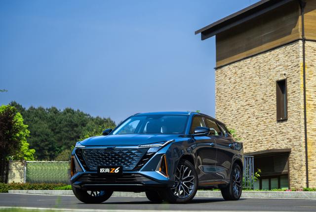 As soon as it went on the market, it became famous in one fell swoop. The gearboxes are all 8AT ...