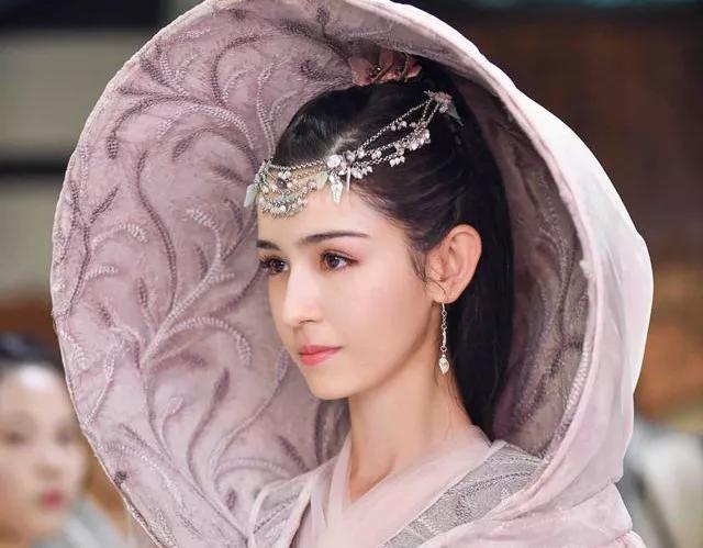 The costume drama [Xiao Zhaoxi] starts, starring Yan Xujia and Hanikezi ...