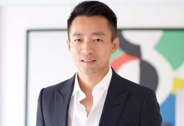 Wang Shaofei's career is busy until the early hours of the morning ...