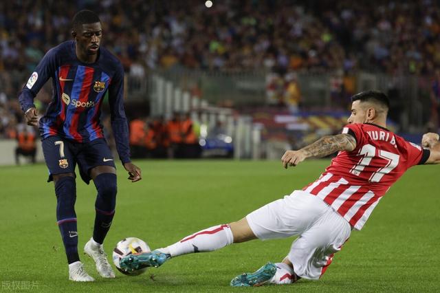 4-0, Dembele made 1 shot and 3 passes + Lewandowski made a pass ...
