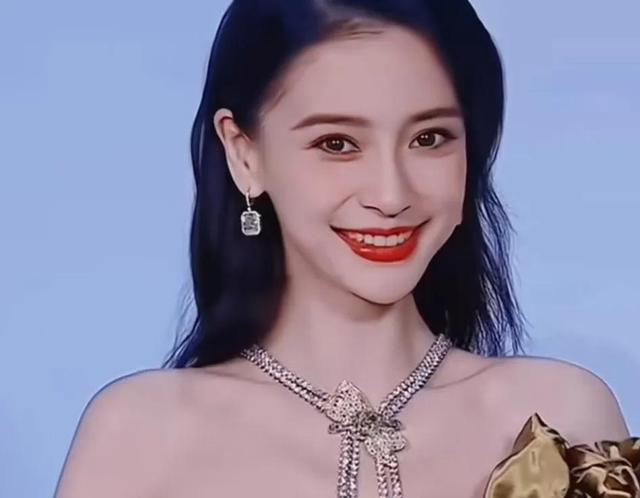 Angelababy wears a nine-figure necklace, top jewelry and top beauties ...