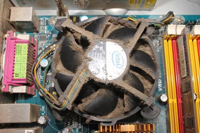 What causes the laptop to get hot easily?How to dissipate heat when the ...