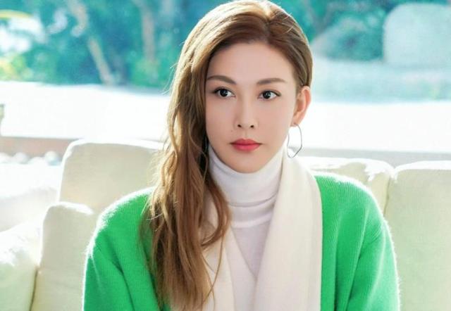 38-year-old Li Caihua's recent situation has been exposed. She divorced ...