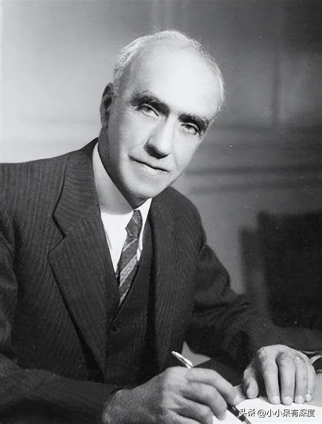 Stuart Leideng was born in Hangzhou and was buried in Hangzhou. He ...