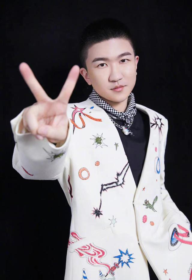 Zhang Dacheng is a hidden scholar, and the Internet exposes a graduate ...