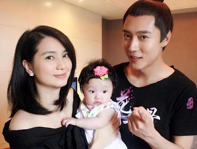 Hong Xin and Zhang Danfeng announced their divorce! Netizens complained about Bi Ying wearing ...
