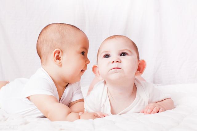 Is 0-12 month old baby developing normally?How to accurately grasp the ...