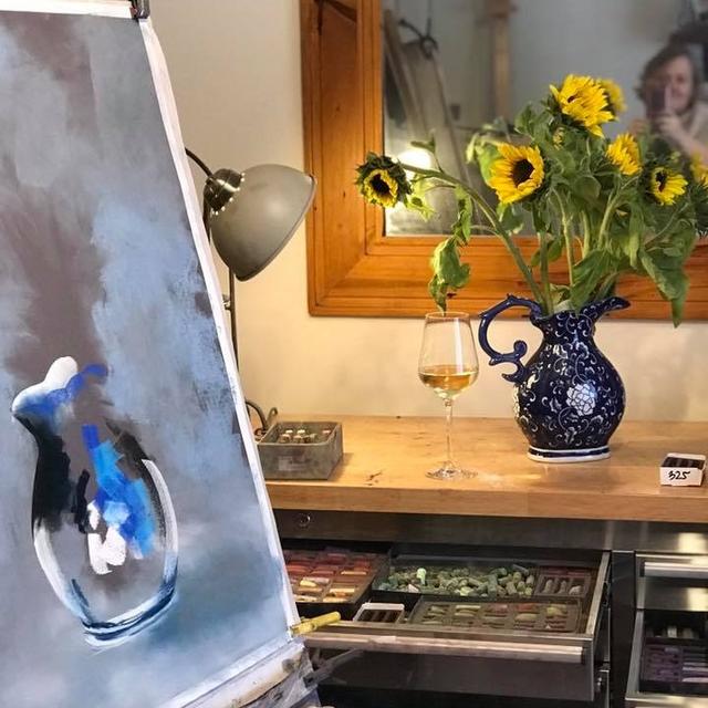 Soft pastels by Australian artist Stephie Clark - iMedia