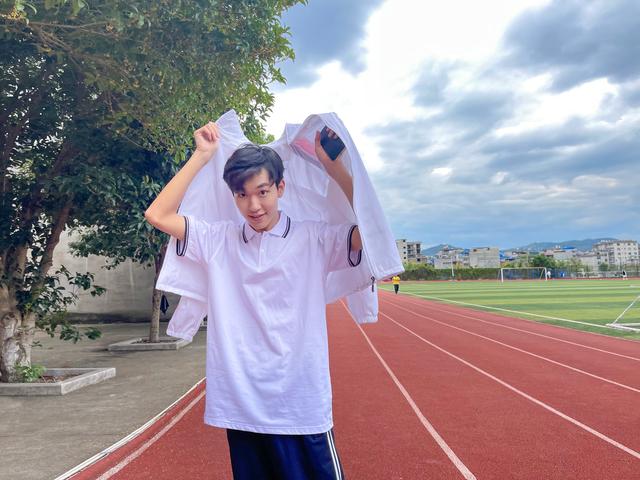 "My Strange 17" finale newcomer actor Wang Chuyu's performance is ...