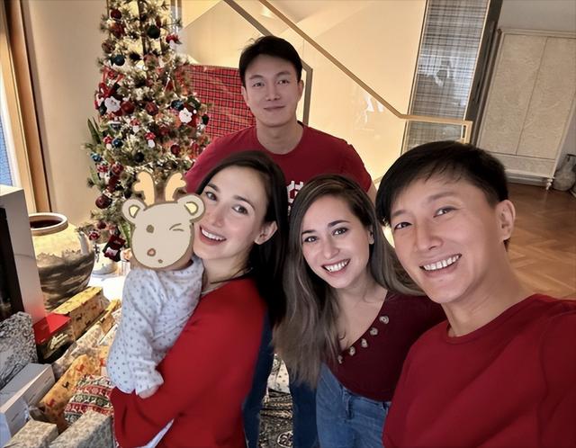 Lu Jingshan's family reunited at Christmas, her daughter inherited Han ...
