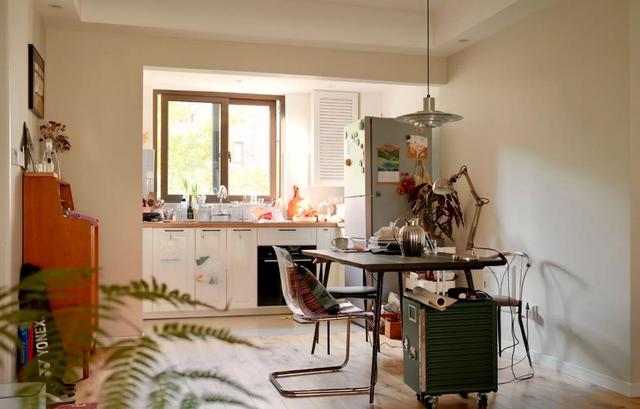 It's a designer's home!96 square meters, the whole house is messy but ...