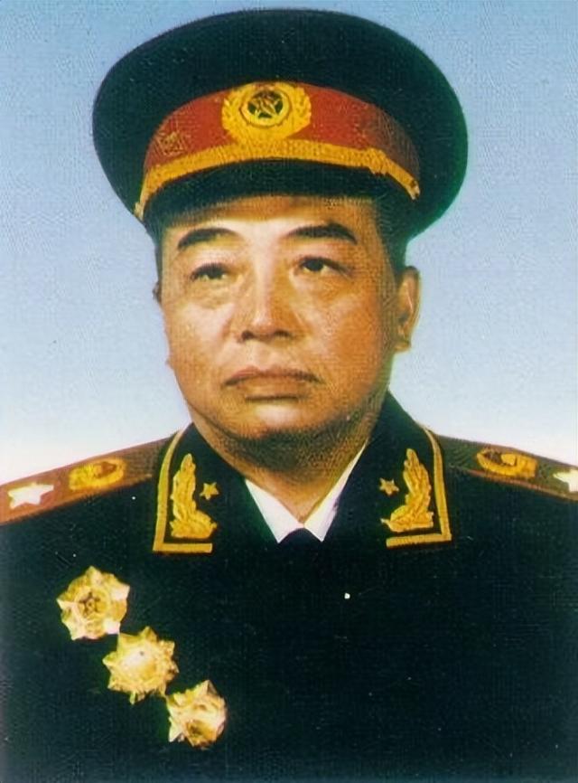 After Peng Dehuai's death, Zhu De learned of his last wish and burst ...