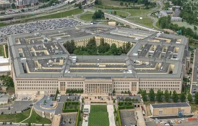 Experts from famous American think tanks suggest that the U.S ...