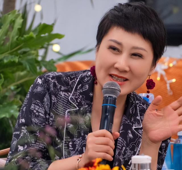 From "The World" to "All Wishes Come True", Zhang Kaili was boycotted ...