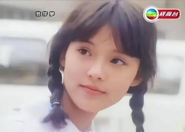 Legendary actress Weng Jingjing: Artist, insurance, barrister, she can ...