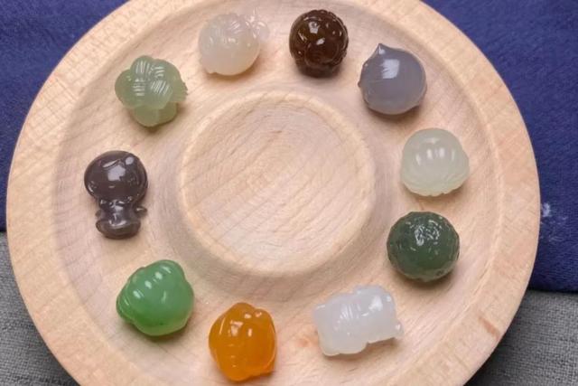 Color Type of Hetian Jade - White Jade - iMedia